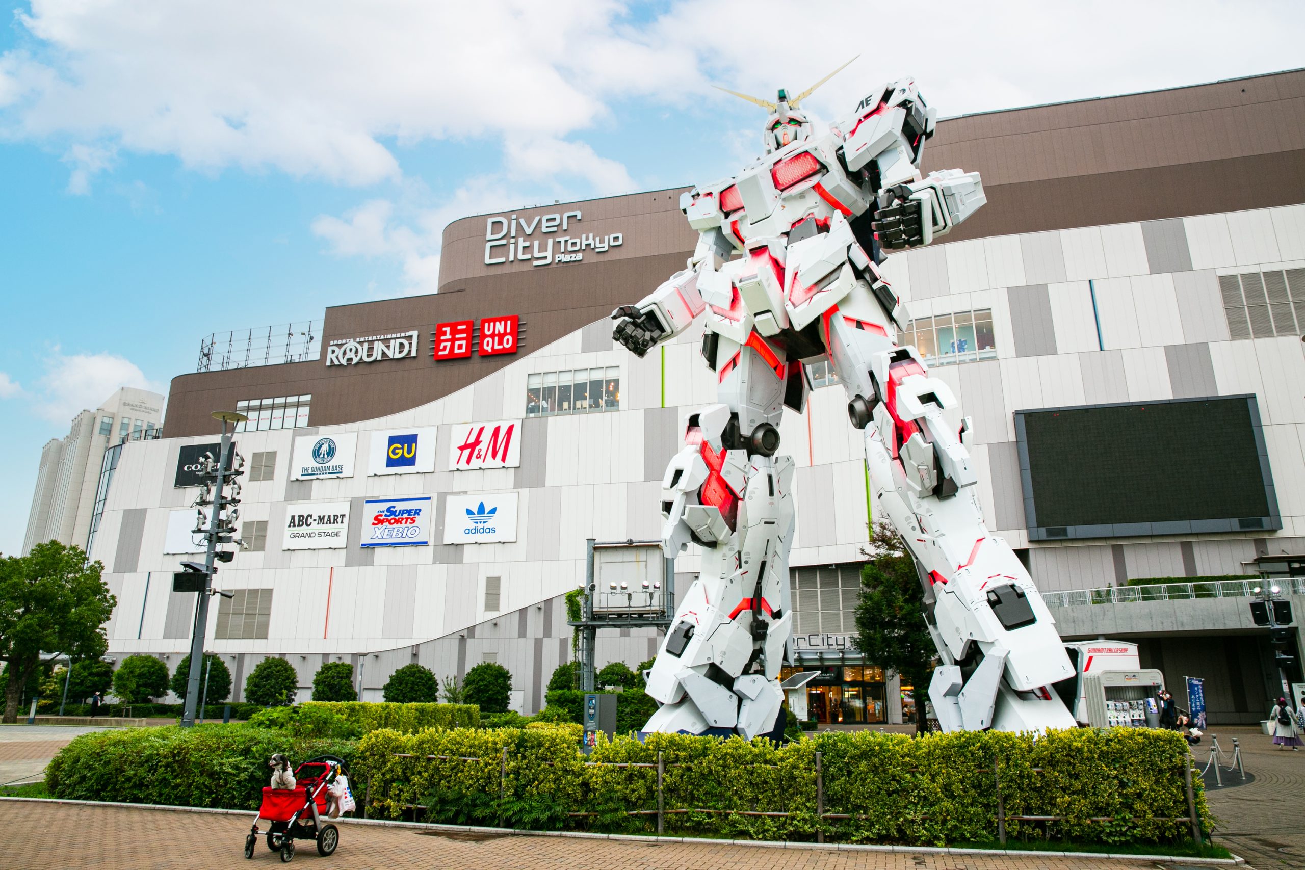 The Gundam Base Tokyo - Nerdvana