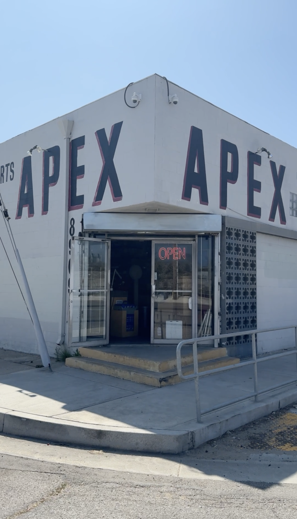 Apex Electronics Los Angeles - Nerdvana
