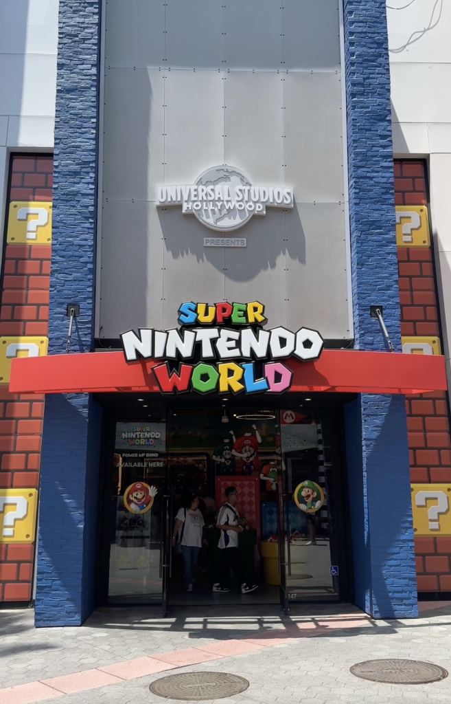 Super Nintendo World Store Los Angeles Los Angeles - Nerdvana